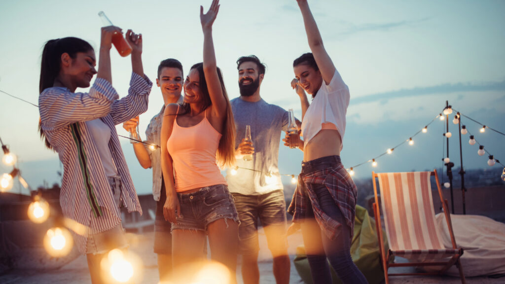 Does Alcohol Type Really Affect Your Behavior Differently? - The ...