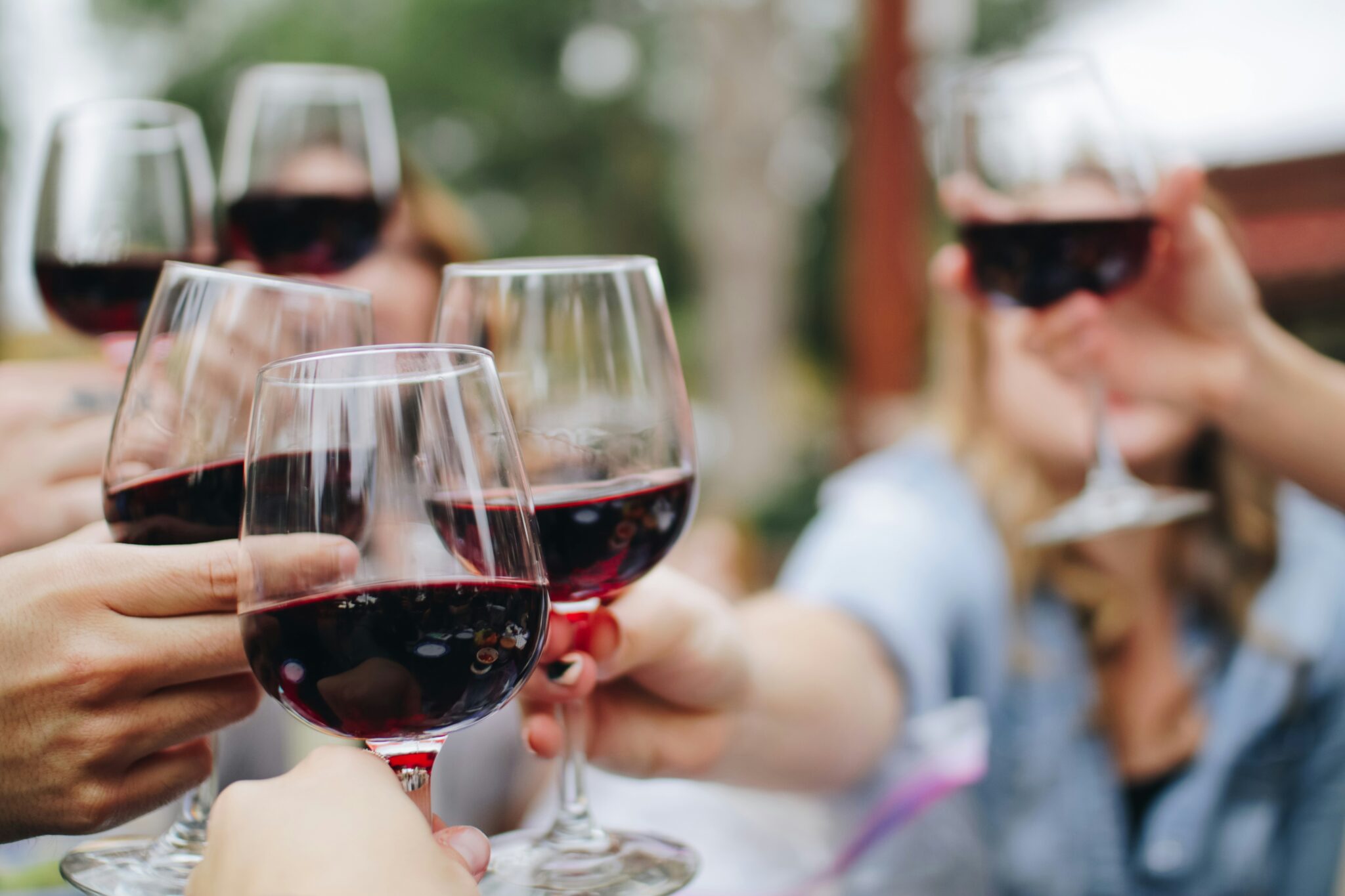 Mastering the 5 S's of Wine Tasting: A Guide for Beginners - The ...